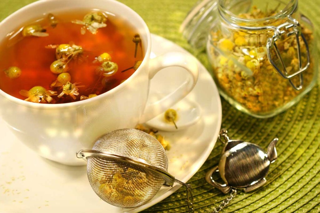 23 Best Teas For Sinus Congestion & Infections