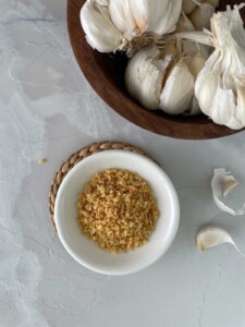 Granulated Garlic Vs Other Types (Plus Garlic Granules Recipe)