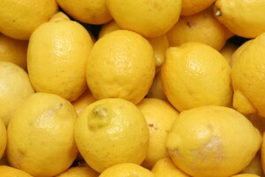 25 Surprising Health Benefits of Lemon Seeds (#8 is Shocking)